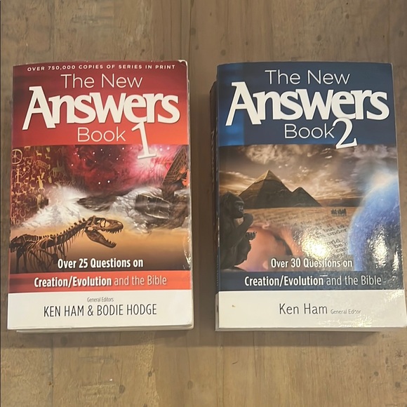 Masterbooks | Other | The New Answers Book Set Red And Blue Covers ...